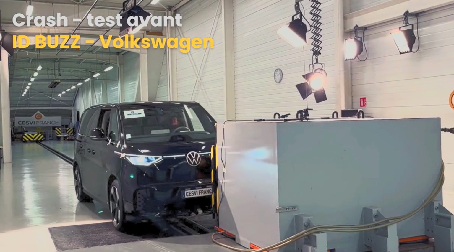 Technical day at CESVI FRANCE - LBS CESVI LBS Carrosserie Crash